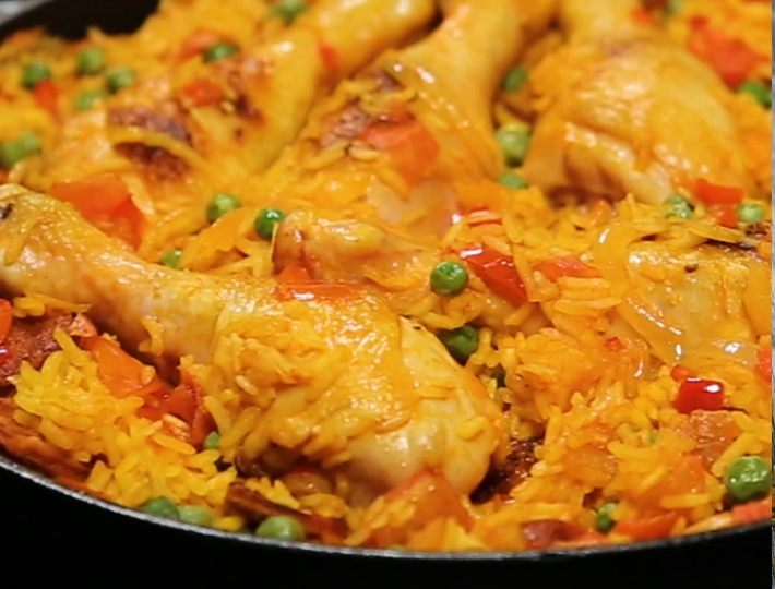 Paella Au Poulet Espagnole Paella Au Poulet Et Aux Crustacés